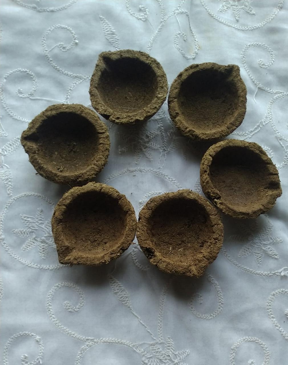 Hand Made Desi Cow Dung Panchagavya Gobar Diye for Diwali and Puja Set ...